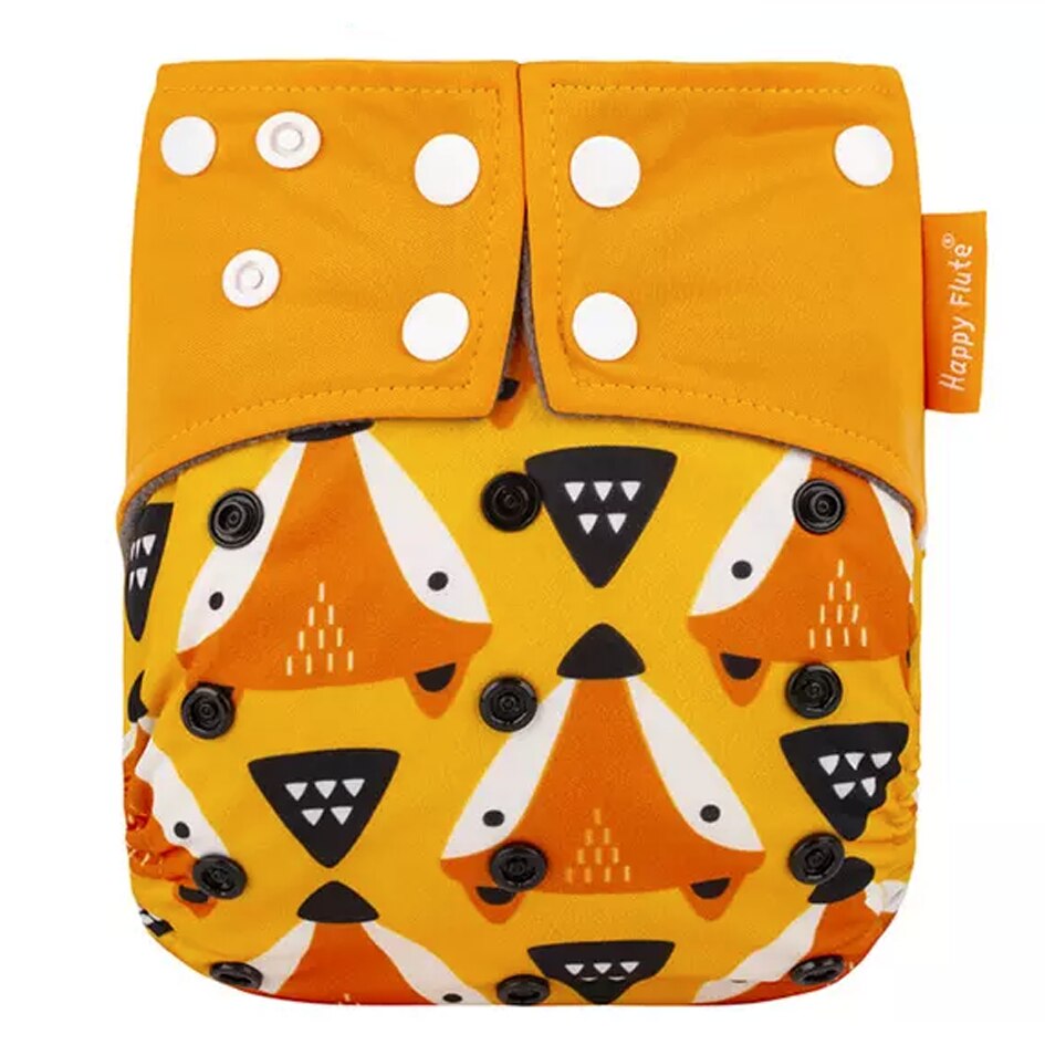 Set 4 scutece bebe, 1 saculet pentru transport si 8 insertii absorbante ...