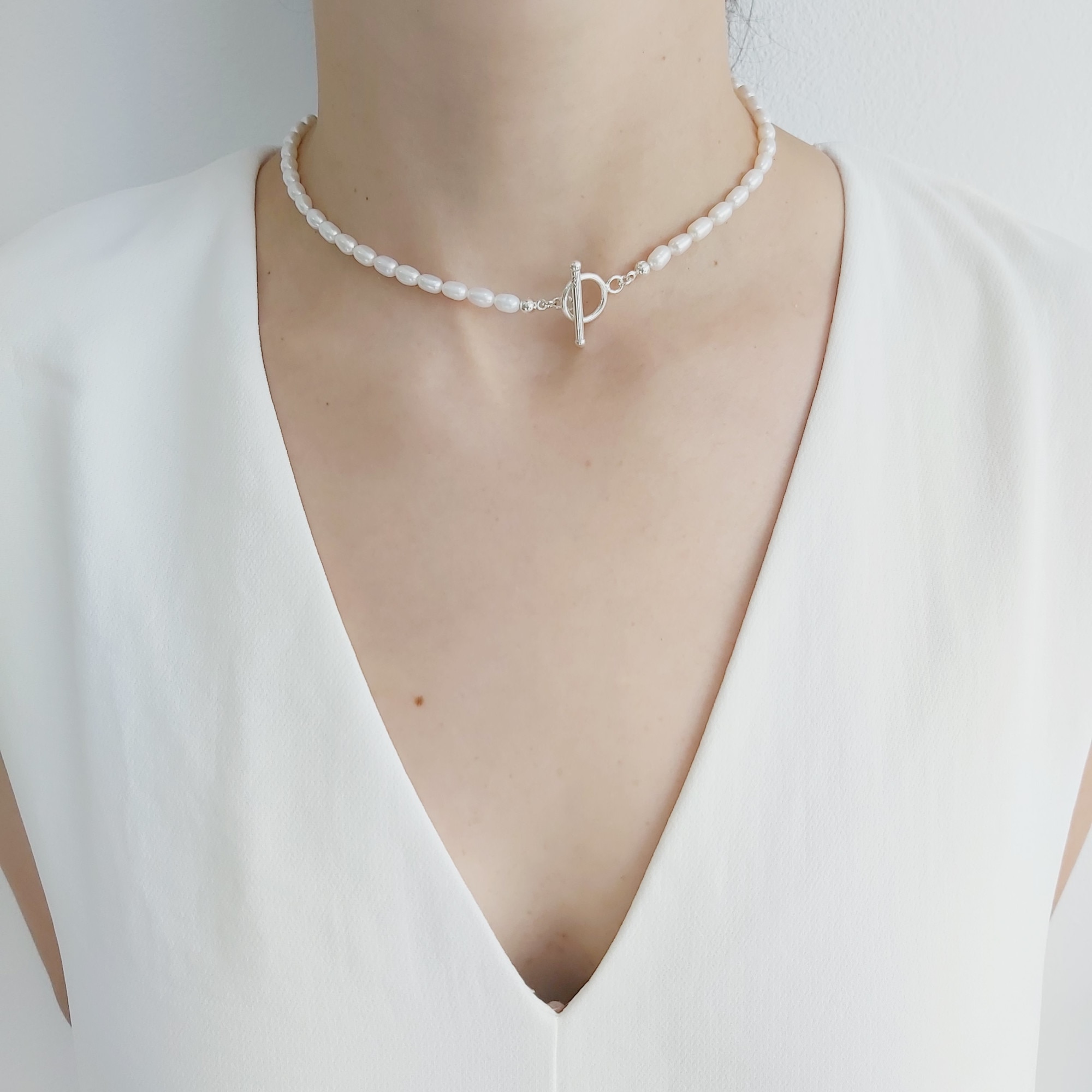 Colier argint 925 cu perle de cultura albe 6.5mm, inchizatoare toggle ...