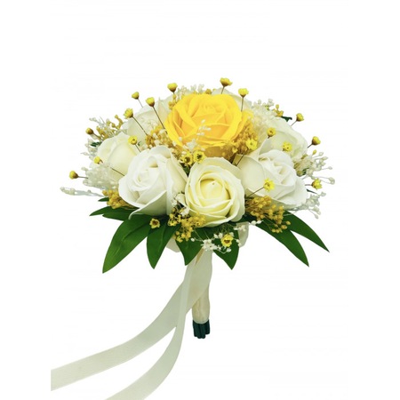 Buchet mic personalizabil cu trandafiri, floarea miresei si plante ...