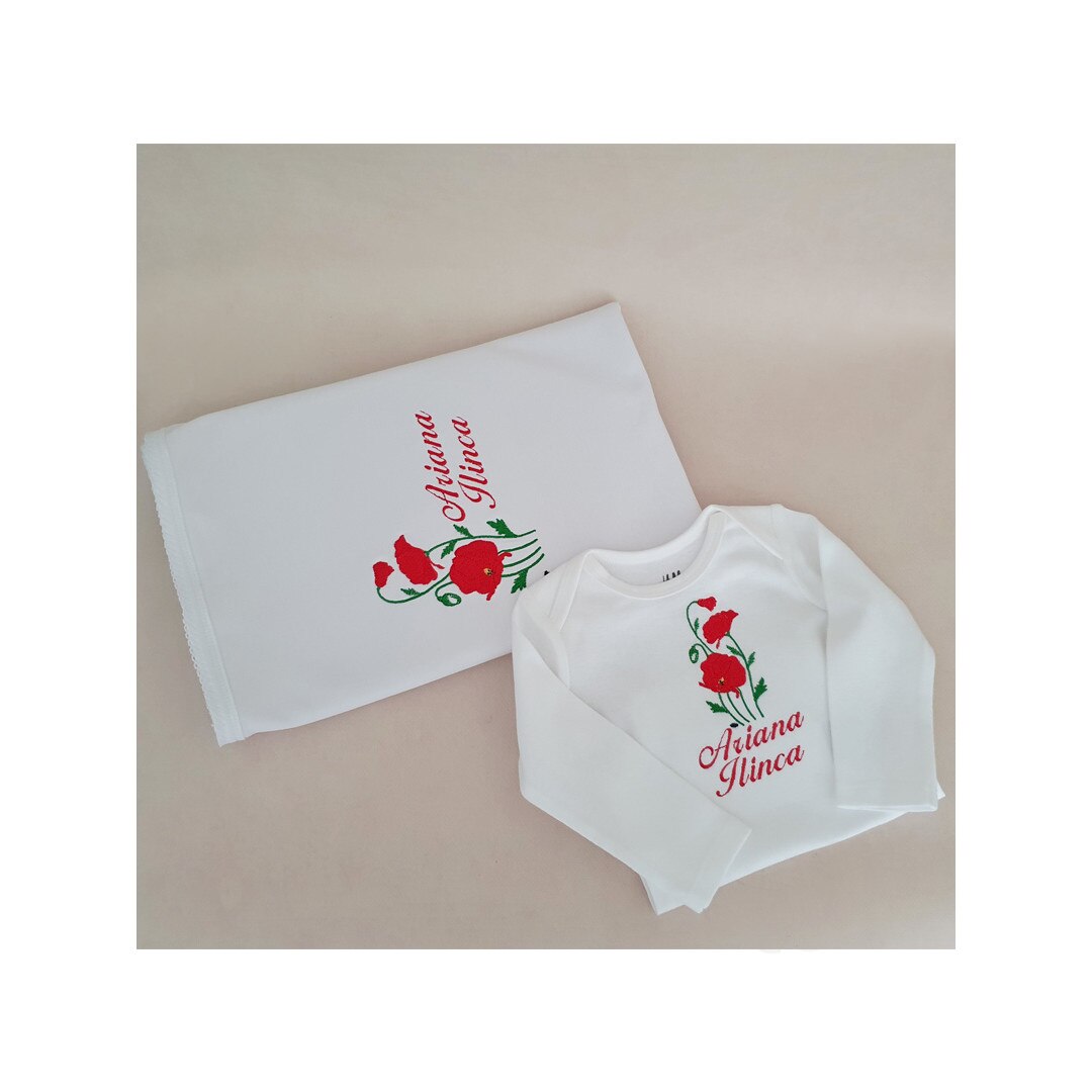 Set personalizat paturica si body, Flori de mac, alb, bumbac 100%, 68 ...