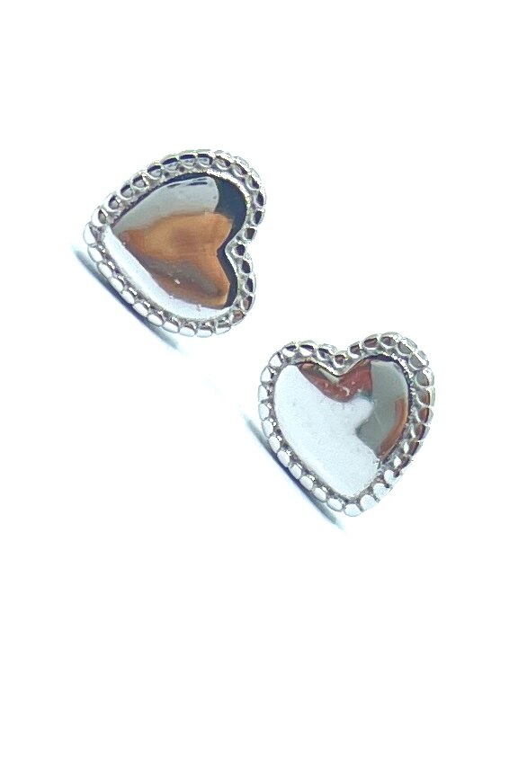 Cercei din argint 925 cu surub, simbol inima, Dinuzete - eMAG.ro