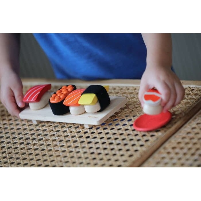 Set Sushi, Plan Toys, Lemn, 3 ani+, Multicolor - eMAG.ro