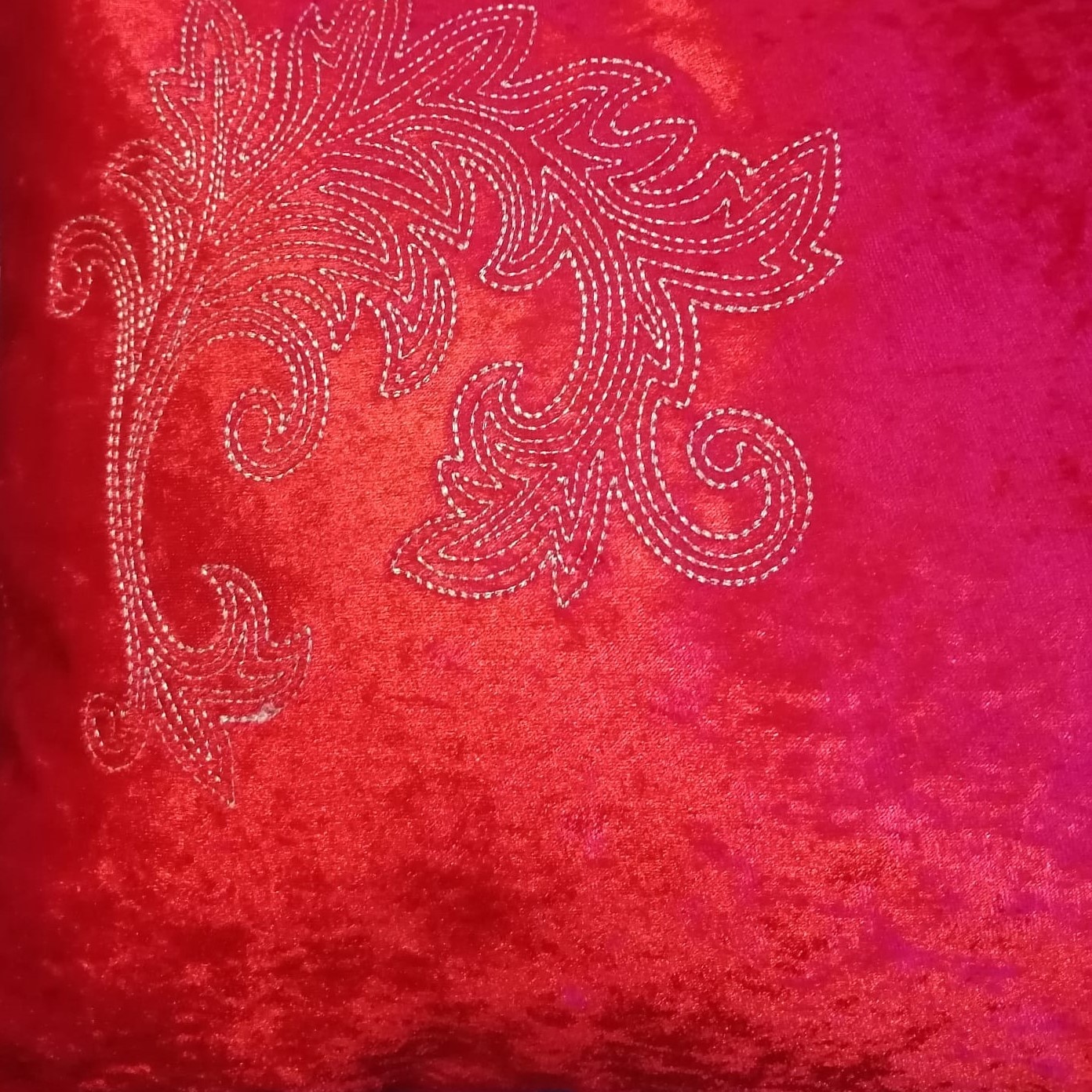 Set 2 fete de perna decorative brodate 50 x 80 cm, Casa Bucuriei, model ...