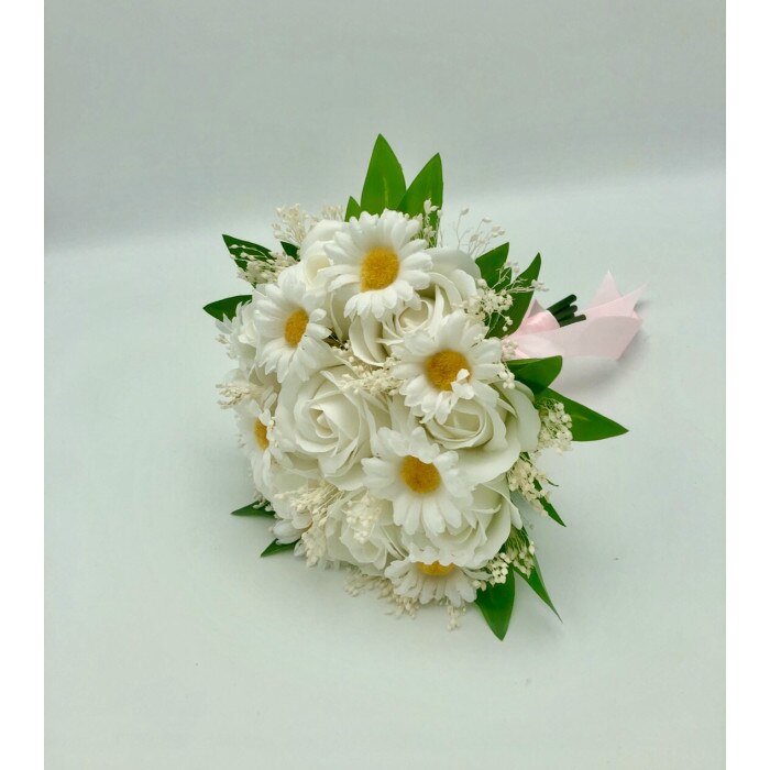 Buchet mic personalizabil cu trandafiri, floarea miresei si margarete ...