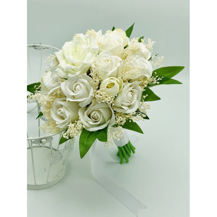 Buchet mediu personalizabil cu trandafiri, mini bujori si floarea ...