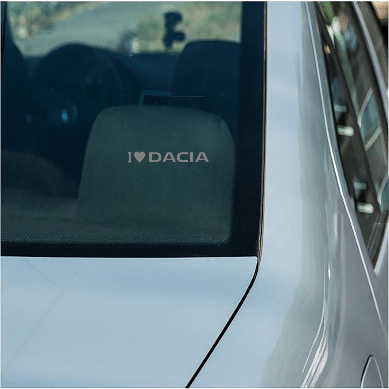 Sticker decorativ perete, auto si geam, I love dacia versiunea 2, Gri ...