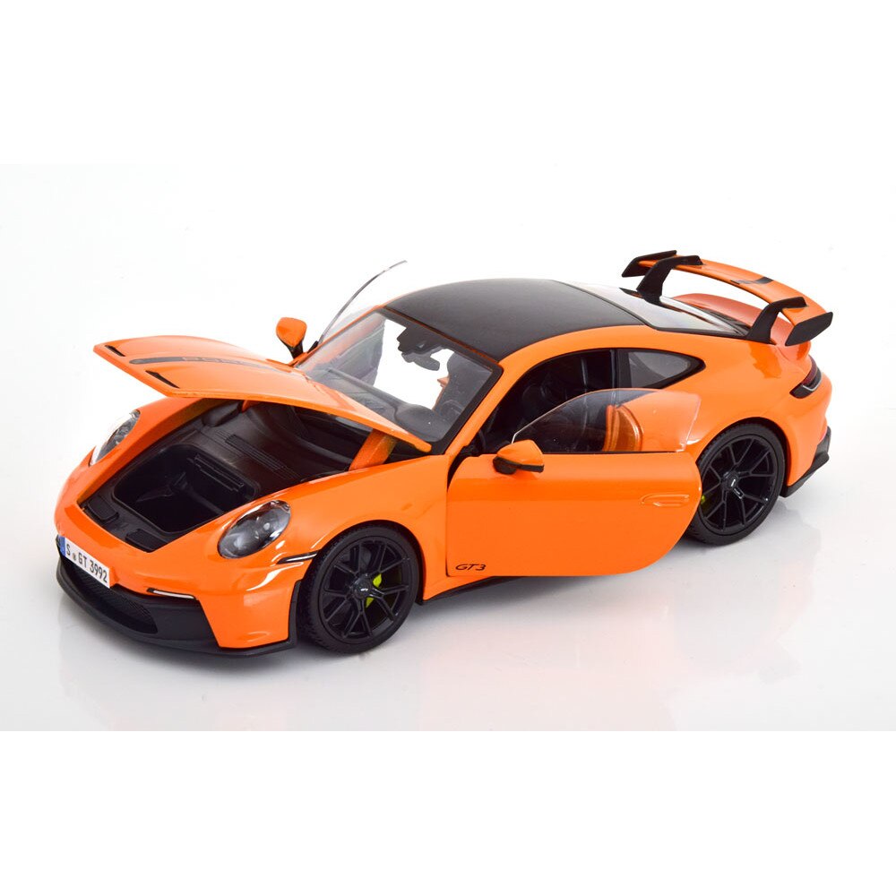 Macheta Porsche 911 Gt3 portocaliu - 1/18 Maisto - eMAG.ro