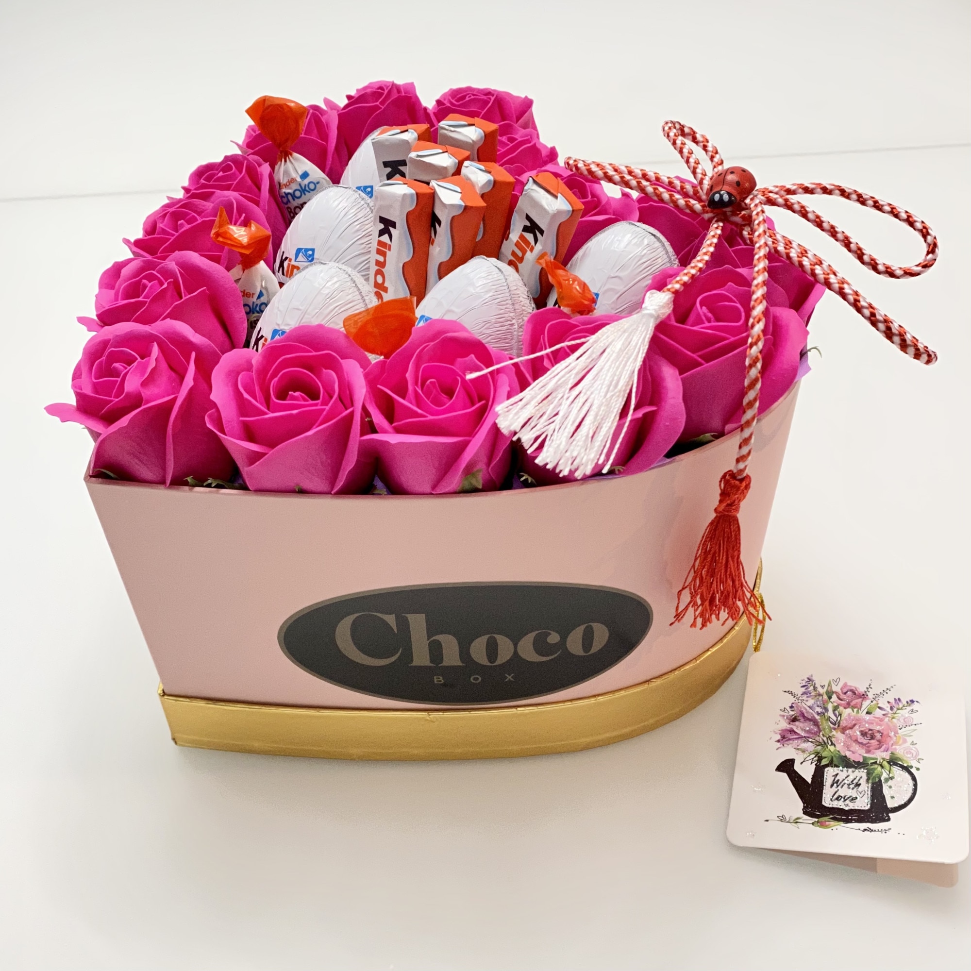 Chocobox díszdoboz, rózsák, Karácsony, Kinder Csokoládé, Üdvözlőlap ...