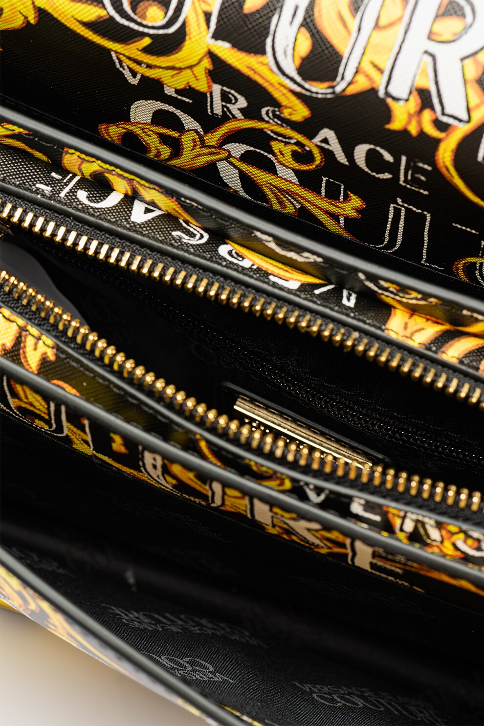 Versace Jeans Couture, Geanta crossbody cu imprimeu, Negru, Galben ...