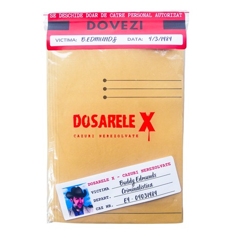 Joc de societate Dosarele X - Cazul proprietarului de masini - eMAG.ro