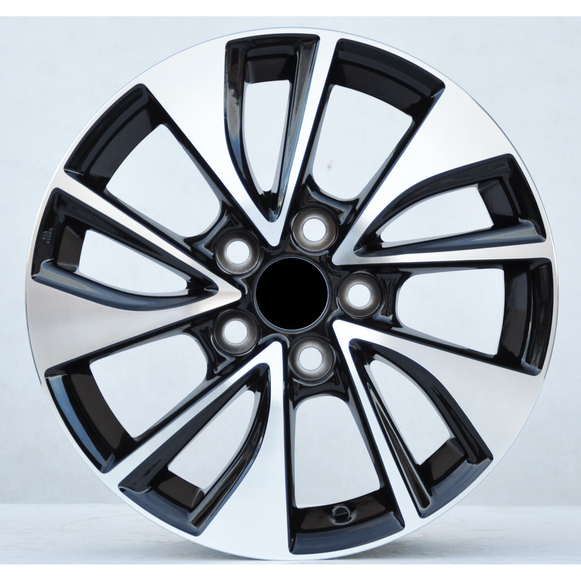 Set 4 jante aliaj PDW, 0251, 16x6.5 inch, 5x114.3, ET47, MB - eMAG.ro