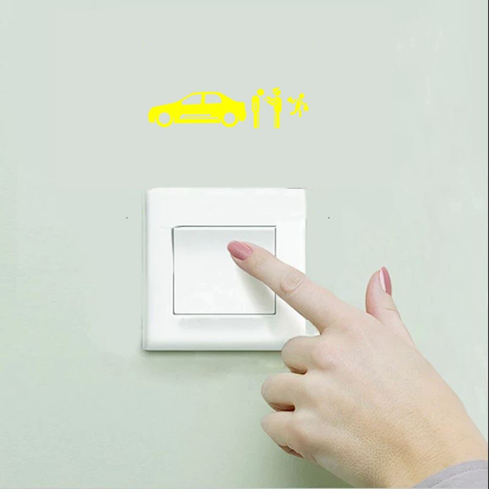 Sticker decorativ perete, auto si geam, Logan cu politie, Galben, 25 cm ...