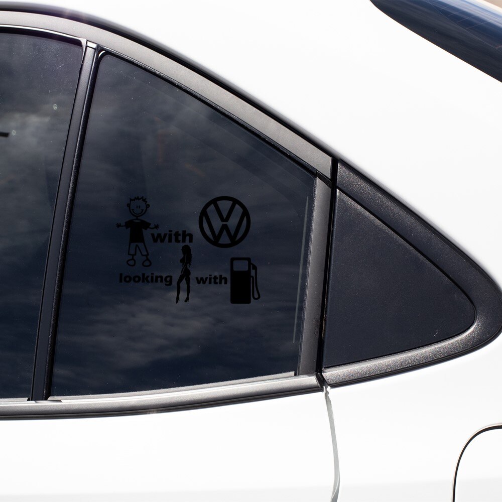 Sticker decorativ perete, auto si geam, Baiat cu masina caut fata cu ...