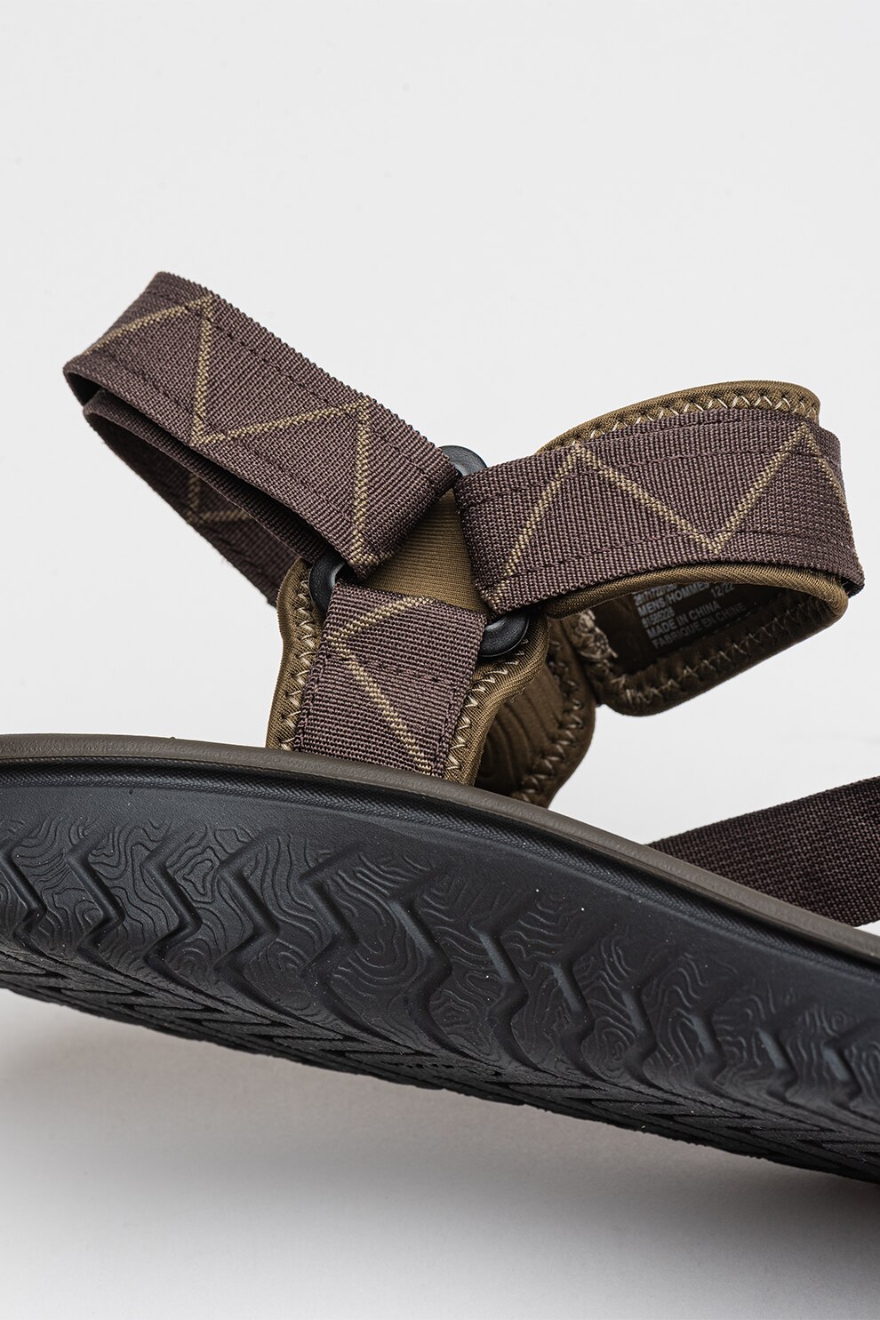 Clarks, Сандали Wesley с велкро, Тъмнокафяв, Каки, 10 - eMAG.bg