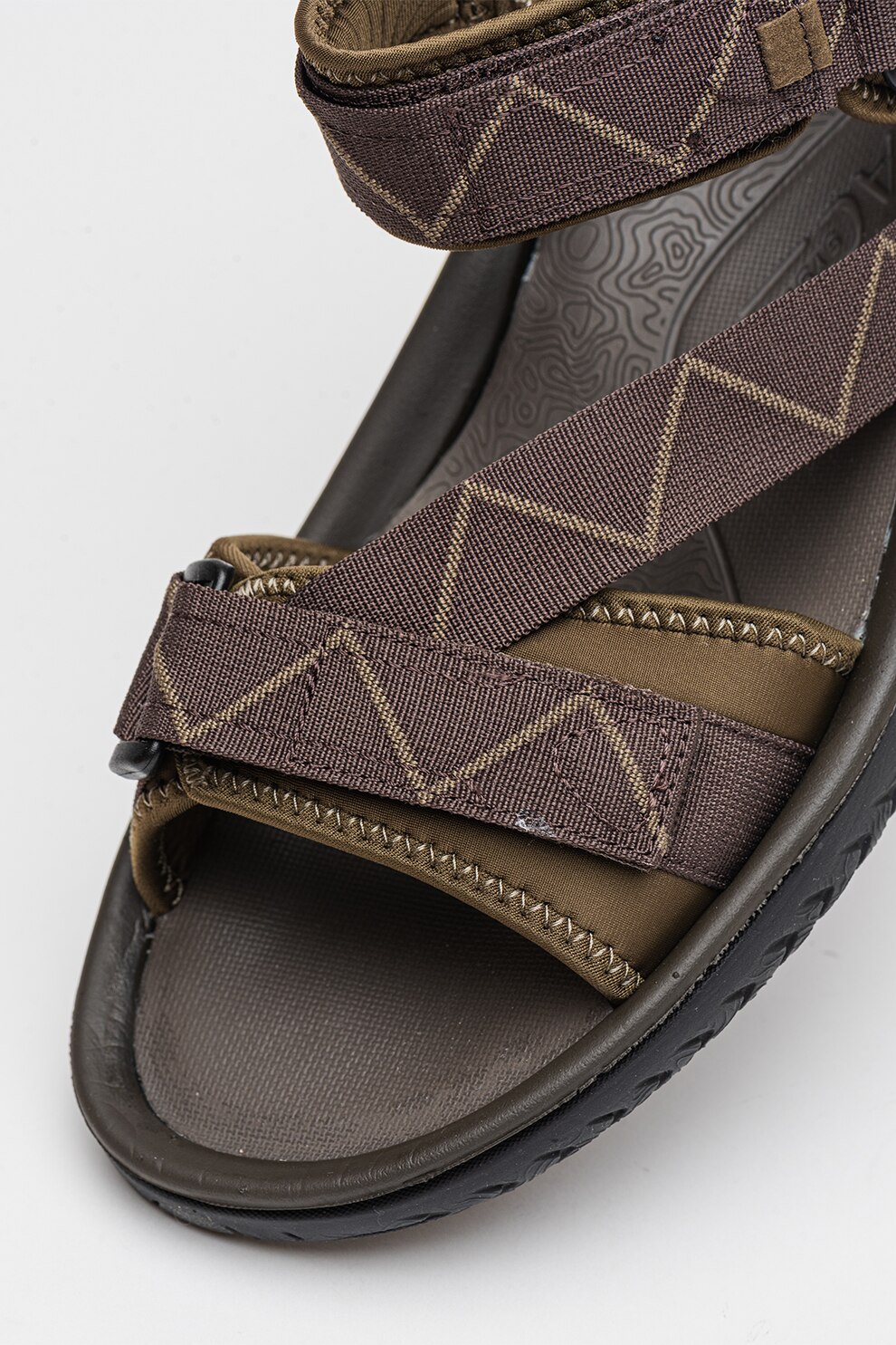 Clarks, Сандали Wesley с велкро, Тъмнокафяв, Каки, 10 - eMAG.bg