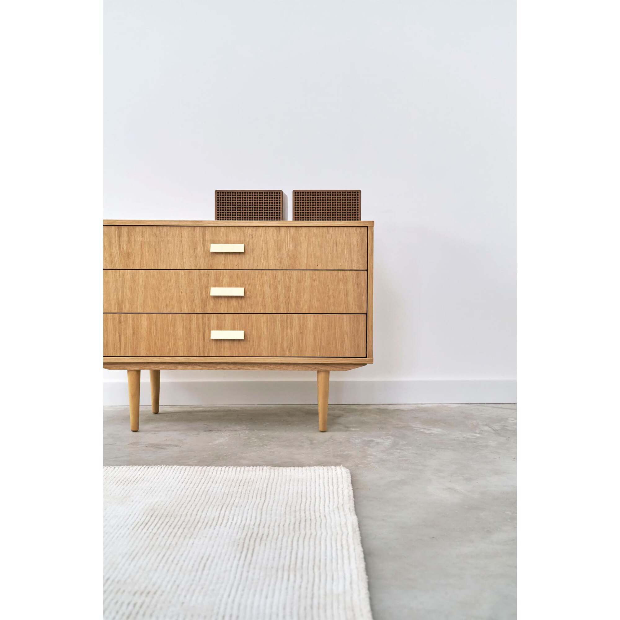 Comoda joasa, STIPA, Furnir de stejar natural, Cu 3 sertare, 100x67x42 ...