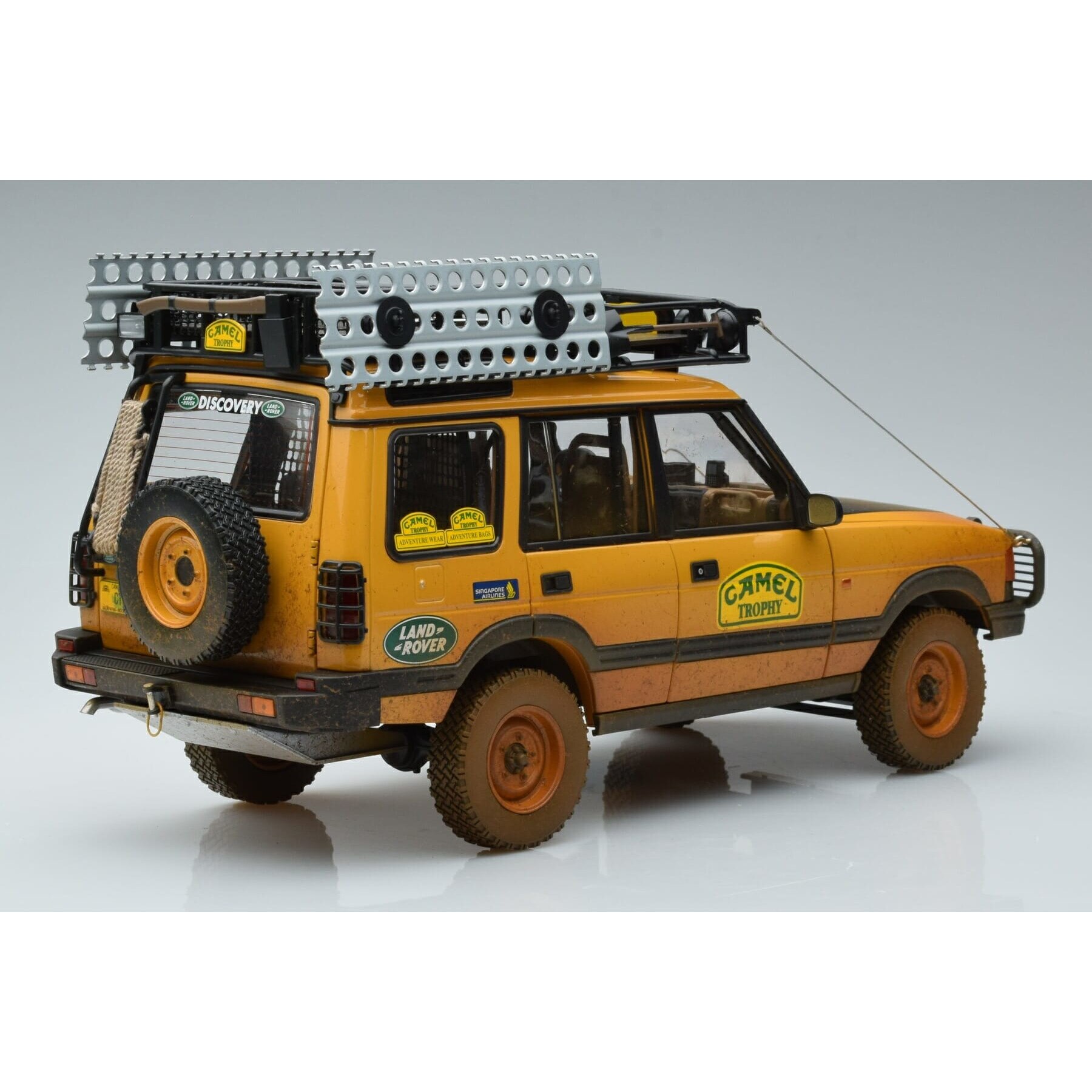 Модел на кола ALMOST REAL Land Rover Discovery Rally Camel Trophy ...