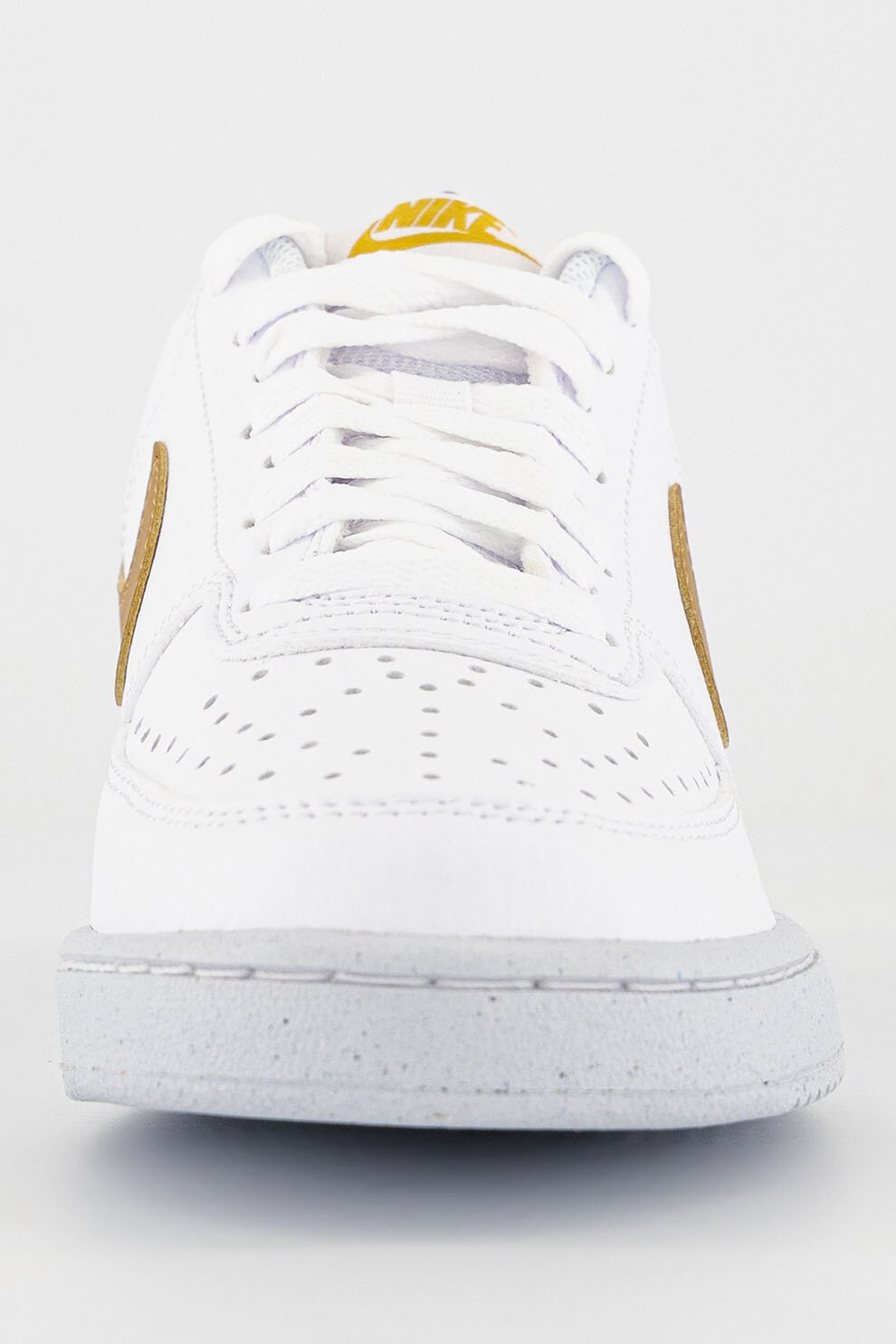 Nike, Спортни обувки Court Vision Low Next Nature от еко кожа, Бял, 6 ...