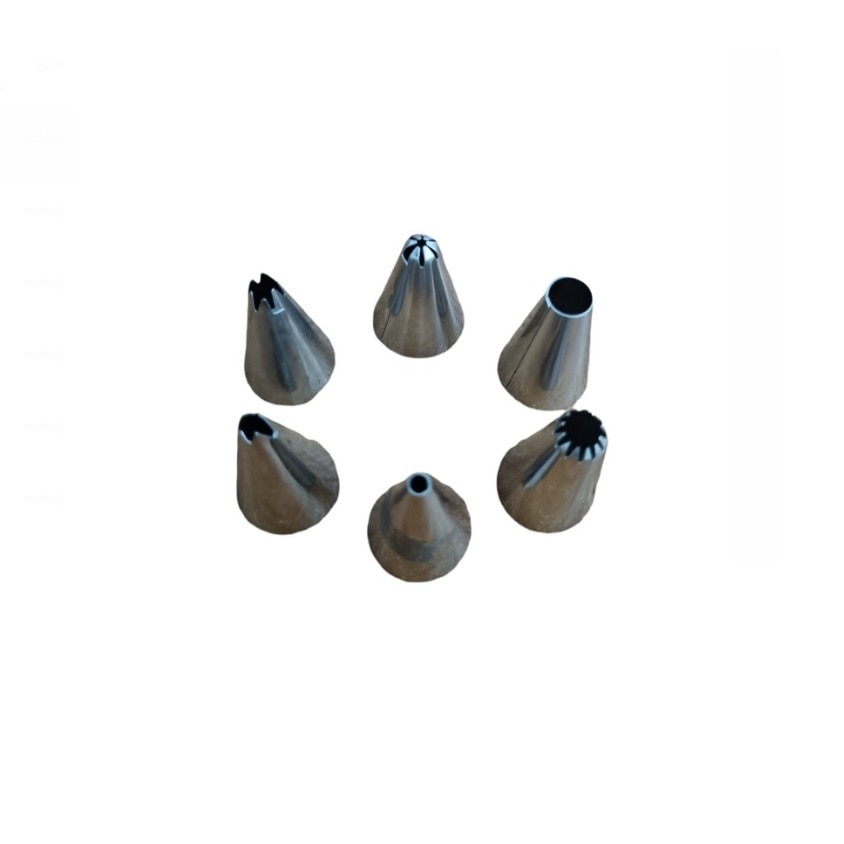 Set pentru decorat prajituri, 8 piese, pos cu adaptor si 6 duiuri - eMAG.ro