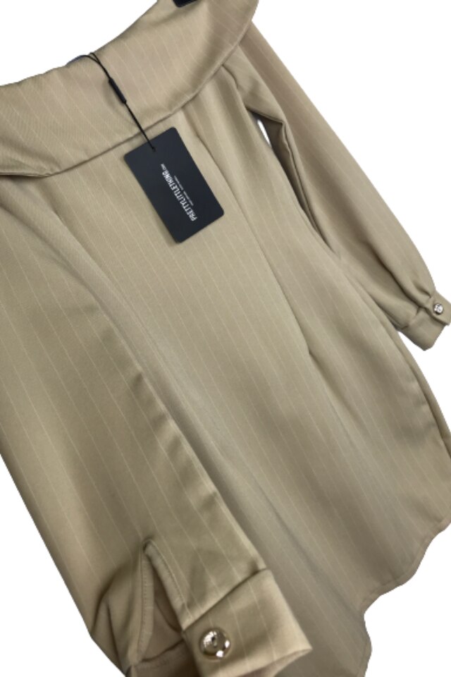 Rochie de dama eleganta, crem, cu dungi verticale, decolteu barcuta ...