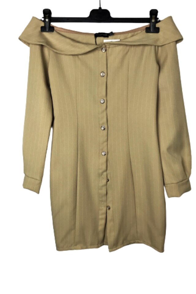 Rochie de dama eleganta, crem, cu dungi verticale, decolteu barcuta ...