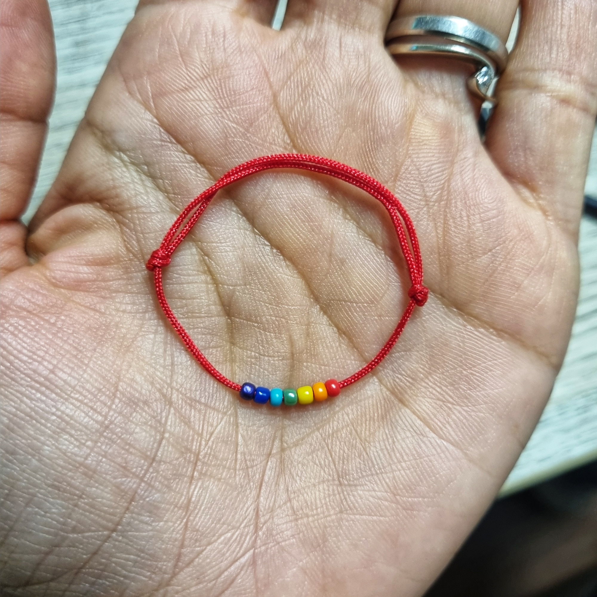 Bratara Bebe Curcubeu reglabila din snur de matase cu margelute de ...