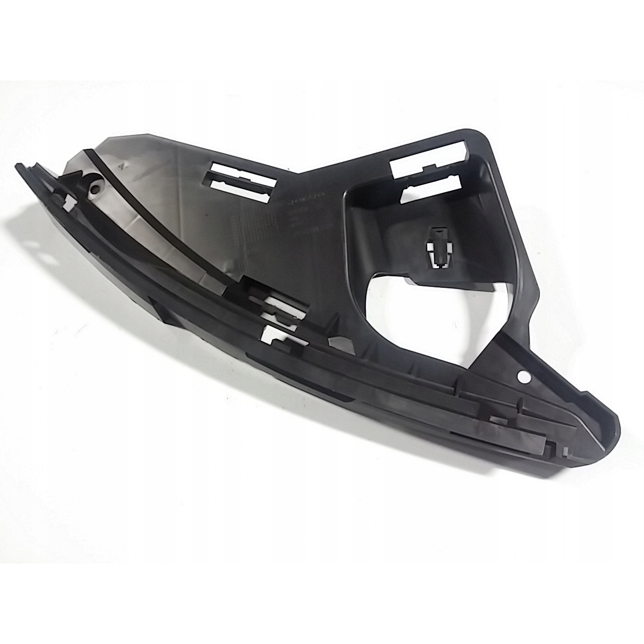 Bara protectie dreapta VOLVO XC60 gliseaza sub lampa OE 30763434 - eMAG.ro