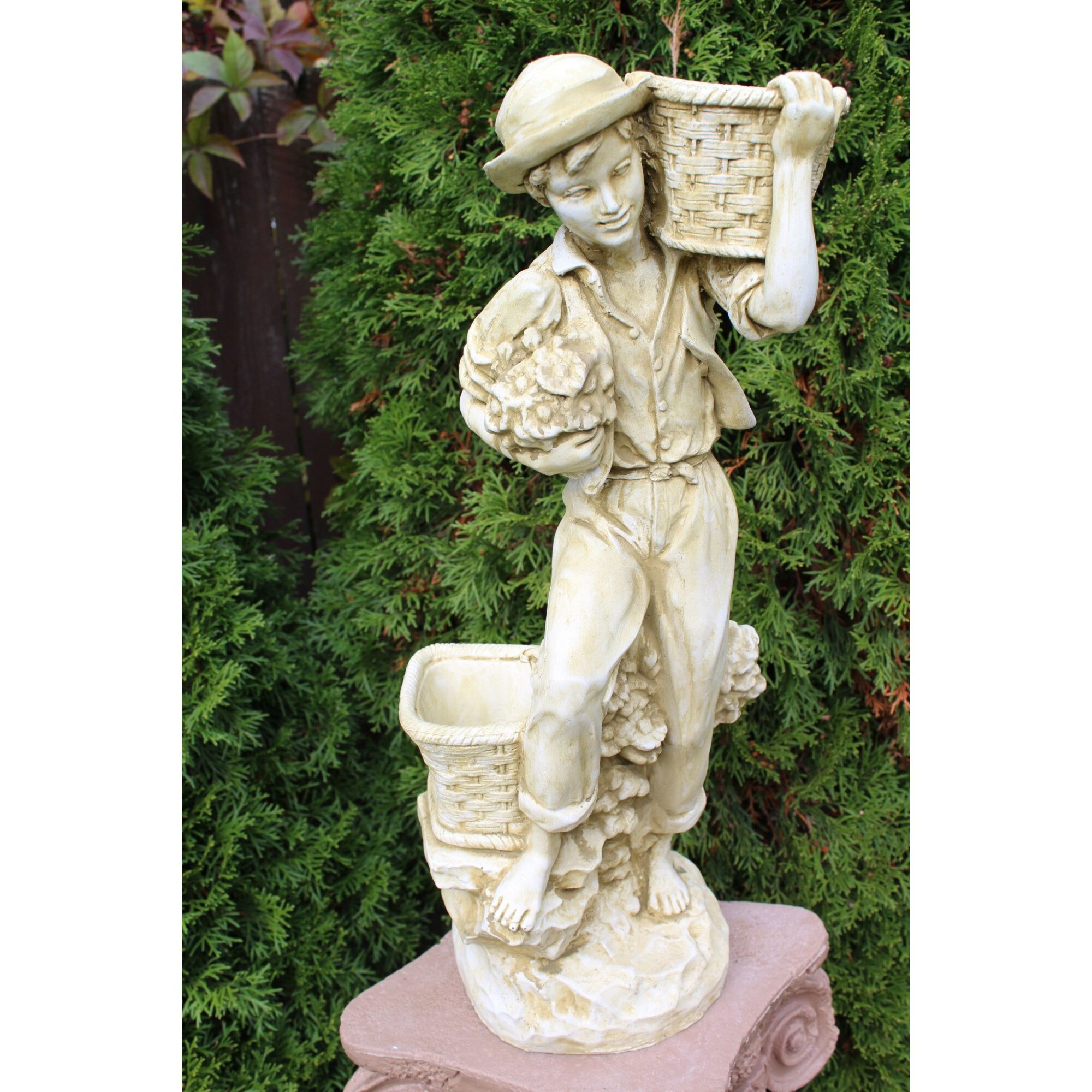 Figurina gradina Baiat, Kubutku, Rasina, 55 cm, Alb - eMAG.ro