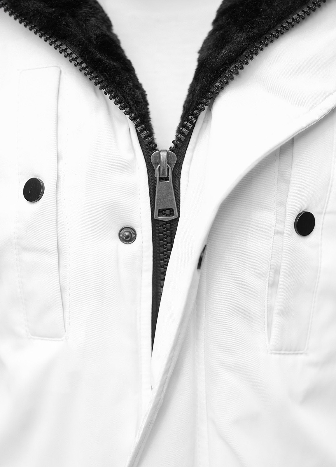 Geaca de iarna parka barbati alba-neagra OZONEE O/5832/22Z XL - eMAG.ro