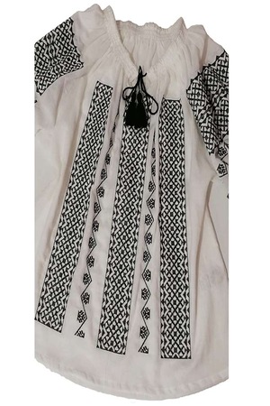 Ie populara model Mirela, marimea L INTL, bumbac alb, brodata cu negru ...