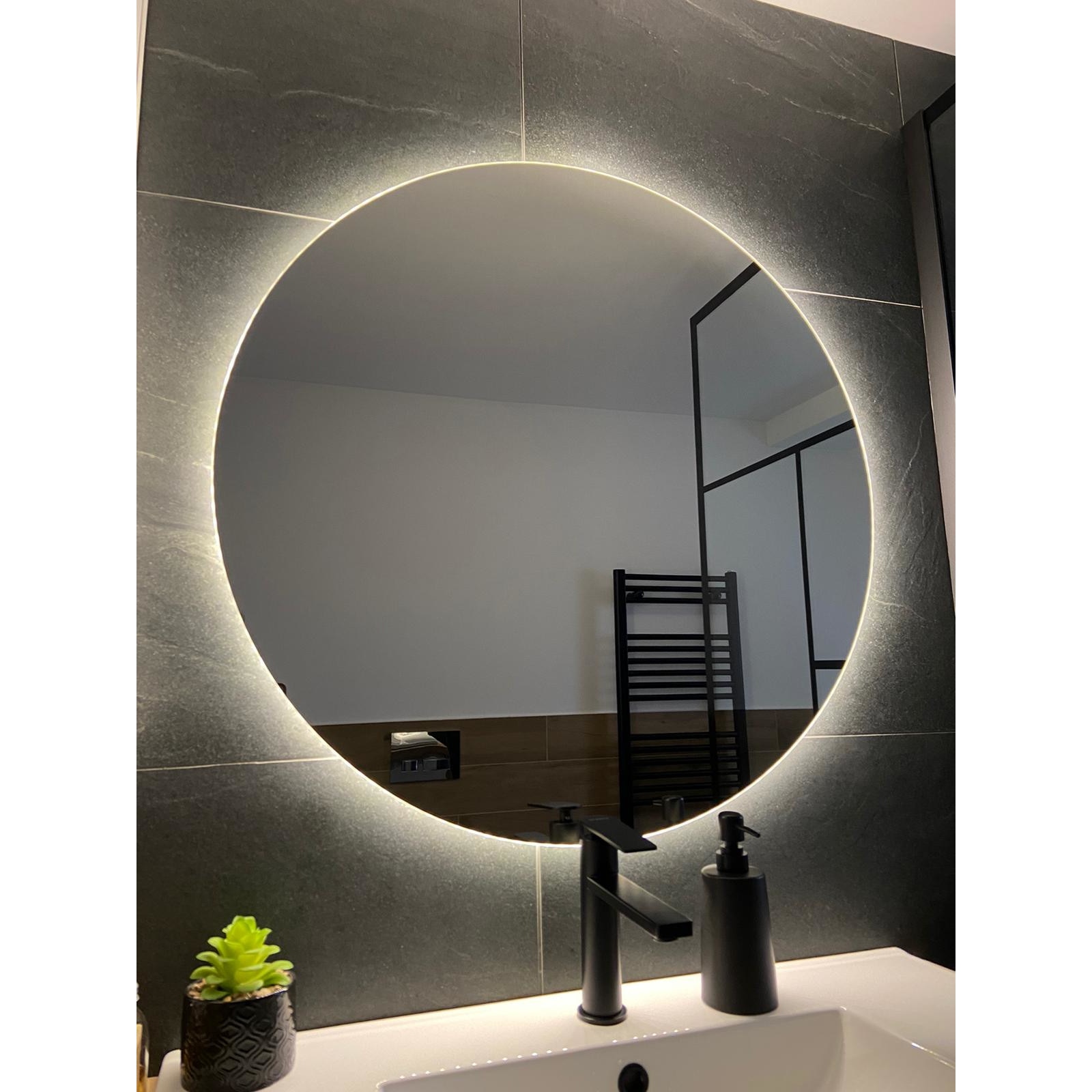 Oglinda baie cu LED, rotunda, diametru 60 cm - eMAG.ro