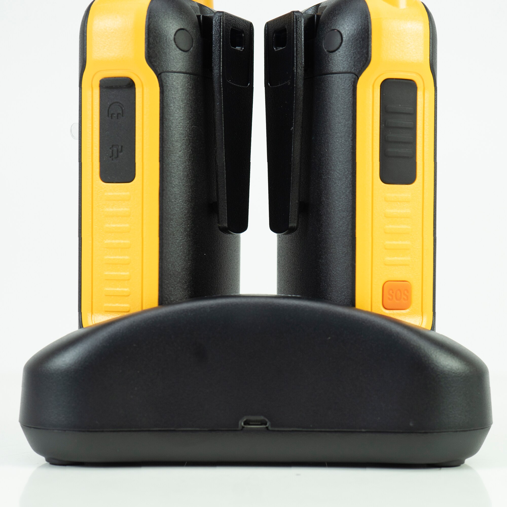 Statie radio portabila PMR PNI Dynascan F-15, 446MHz, 0.5W, 16CH, Waterproof IP67, set 2 bucati ...