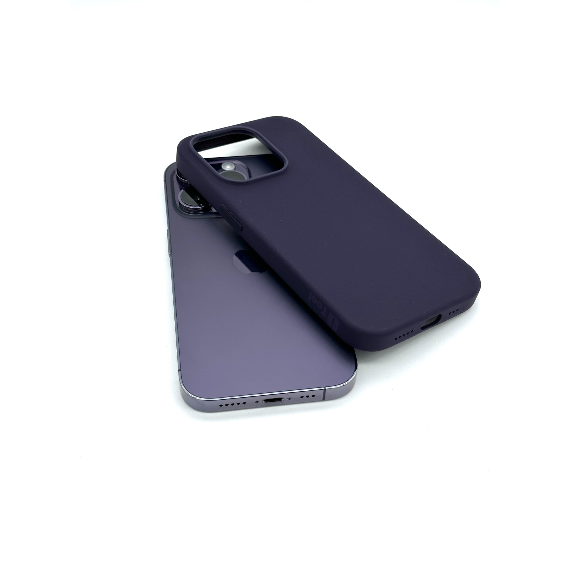 Кейс за iPhone 14 Pro Max iTool Premium с MagSafe в мек силикон Purple ...