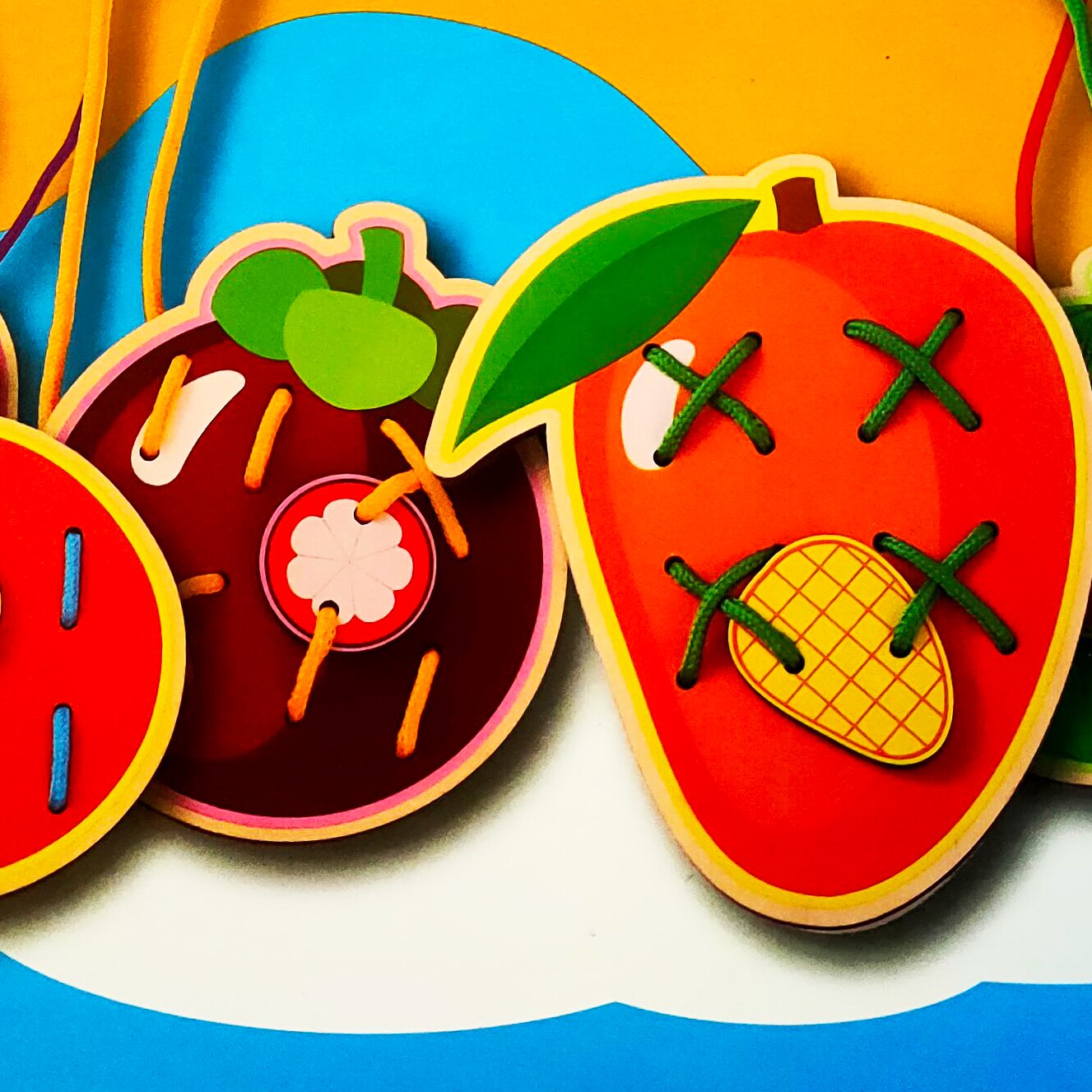 Fa Montessori játék, Spinning Fruits - eMAG.hu