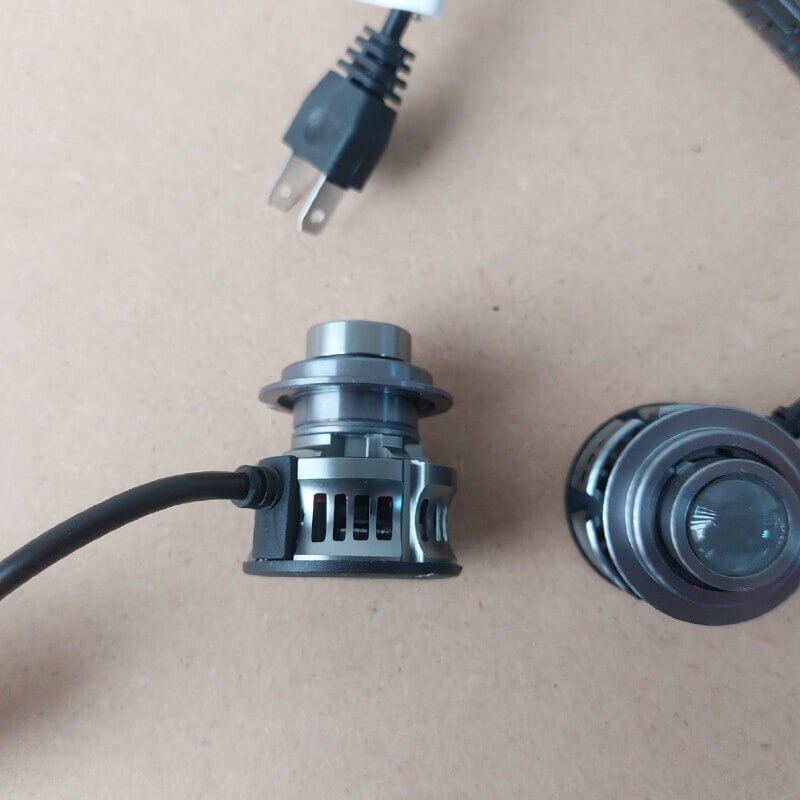Set 2 becuri LED H7, laser LED, 100W, lumina alb-rece, 5200 lumeni ...