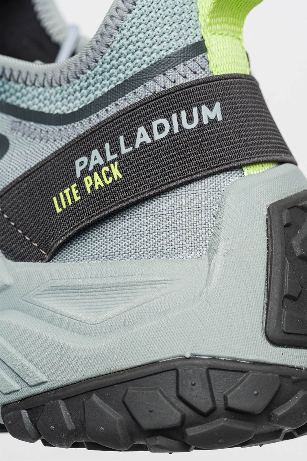Palladium, Pantofi sport slip-on cu logo, Gri cenusiu, 43 - eMAG.ro