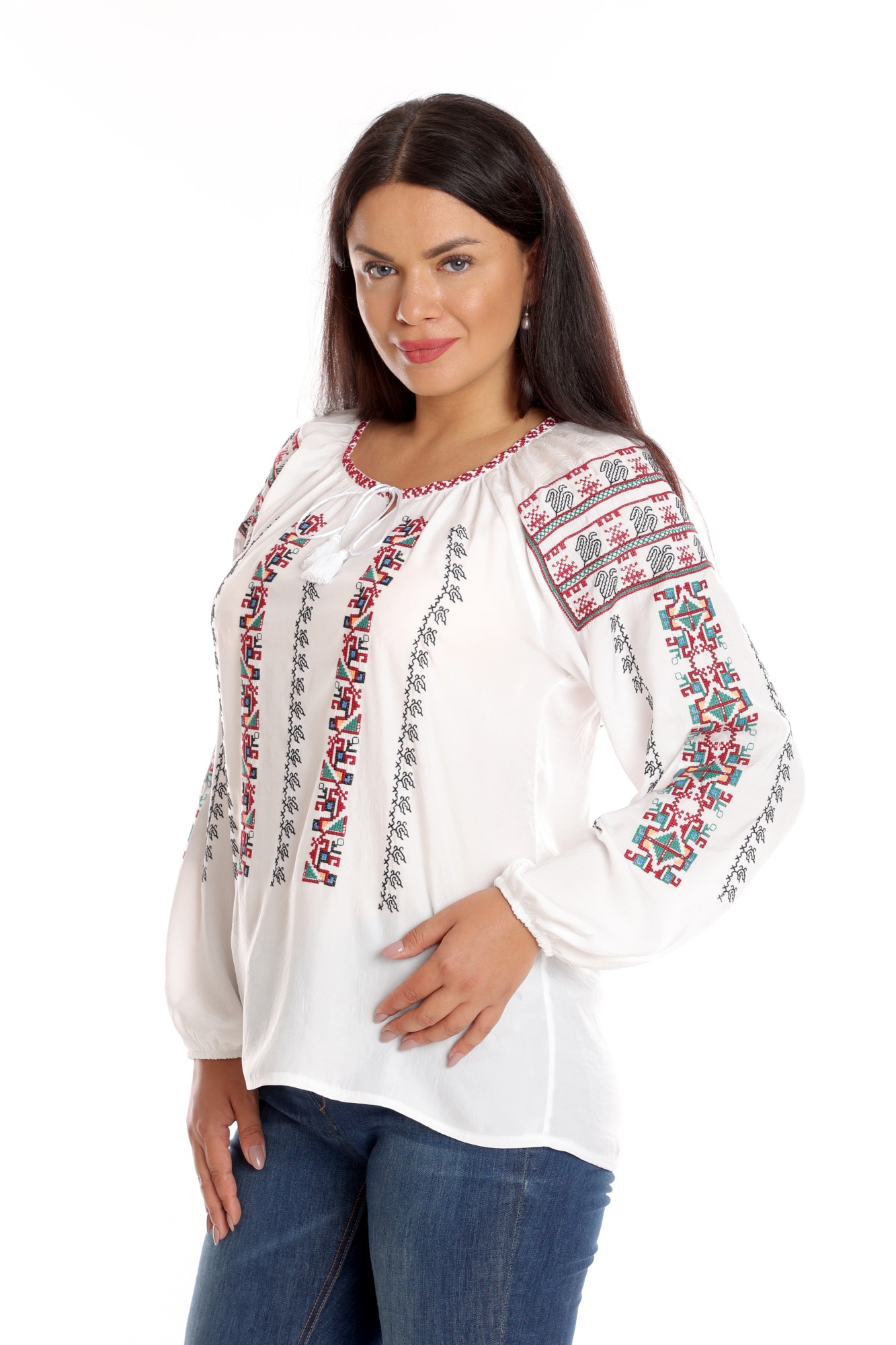 Ie traditionala romaneasca, imitatie matase, alba, broderie colorata ...