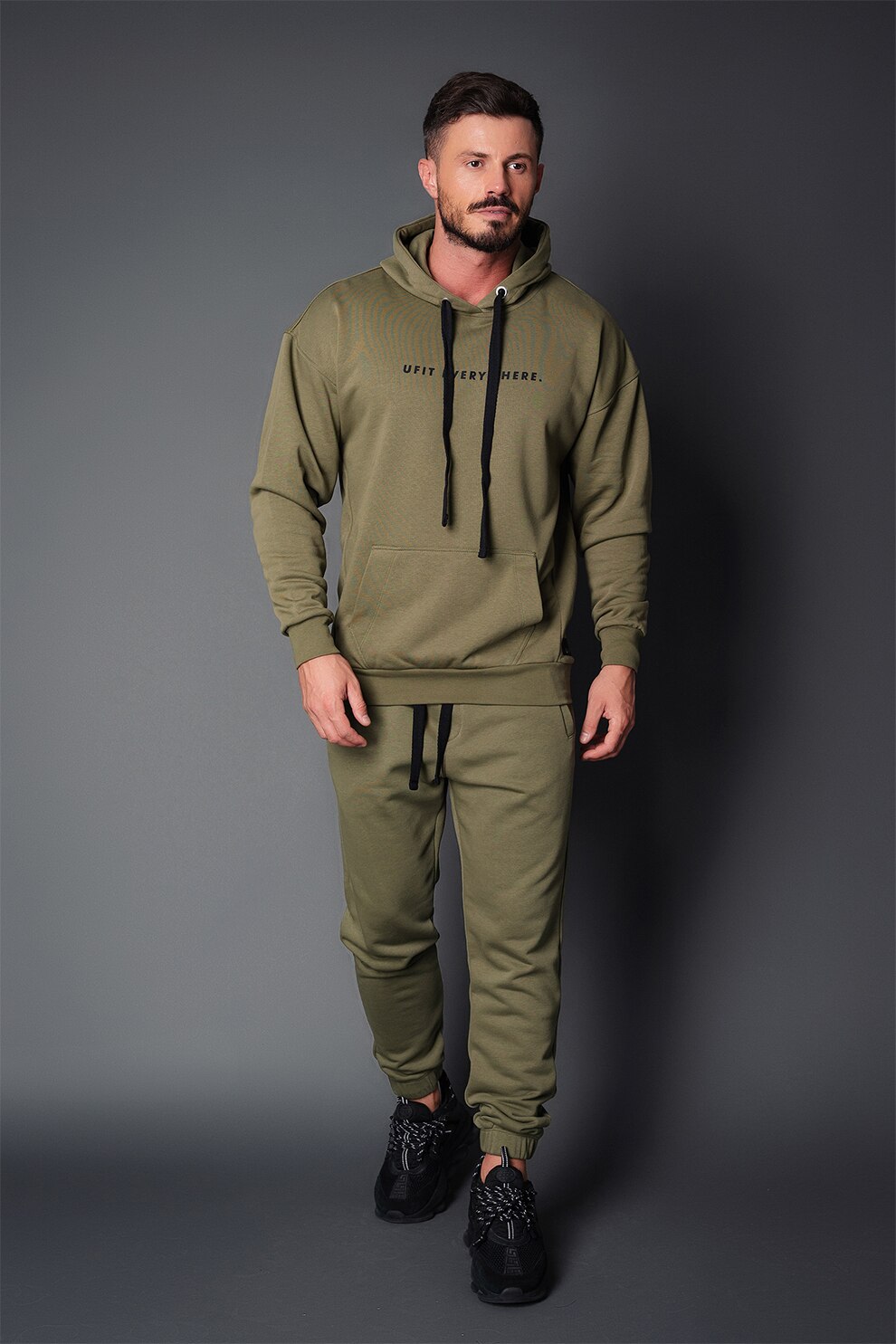 uFIT, Trening supradimensionat cu buzunar kangaroo Easy, Verde militar ...