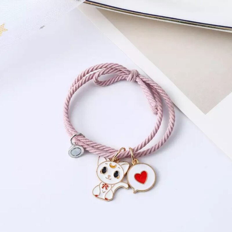 Set bratari cu magnet, tip sfoara, model pisici jucause, cu accesorii ...