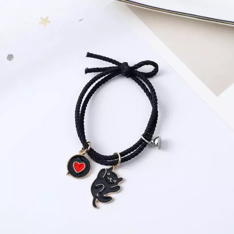 Set bratari cu magnet, tip sfoara, model pisici jucause, cu accesorii ...