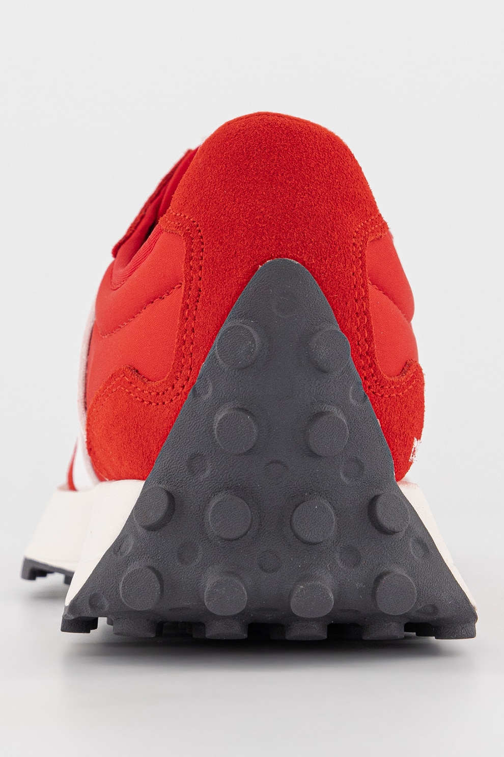 New Balance, Спортни обувки 327 Classics с велур, Червен, 12 - eMAG.bg