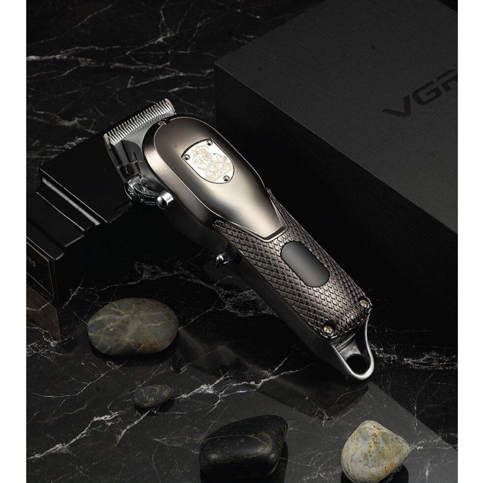 Set aparat de tuns profesional VGR, perie fade si pieptan, carcasa ...