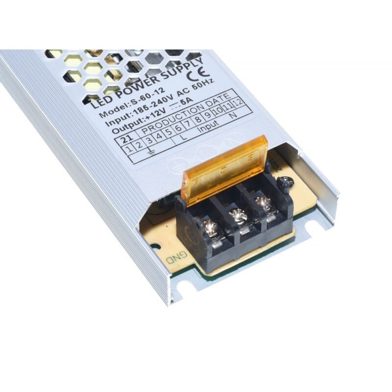 Sursa de Alimentare Slim 12V-60W / 5A - eMAG.ro