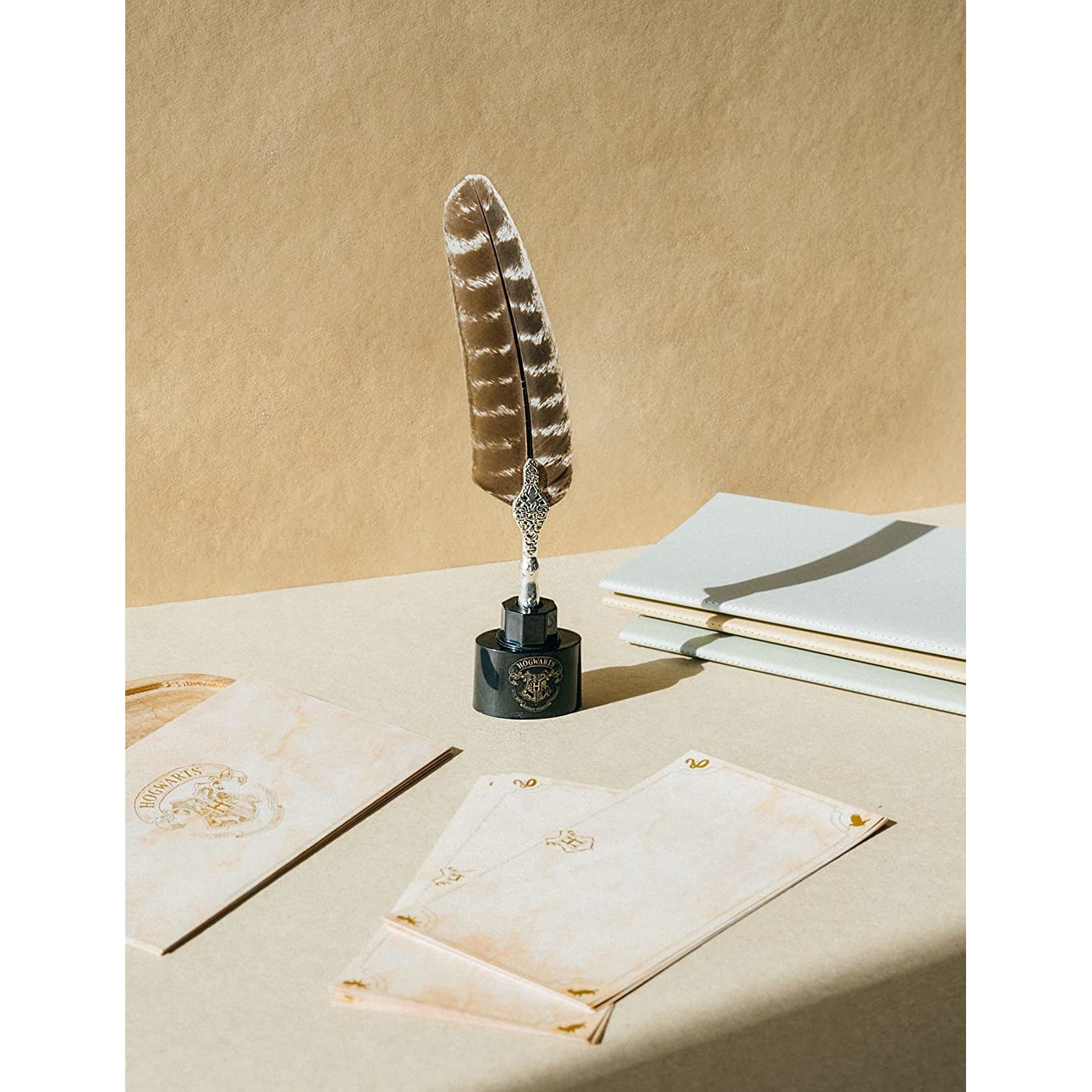 Set de scris Harry Potter, 10 scrisori cu plicuri, pix cu pana si ...