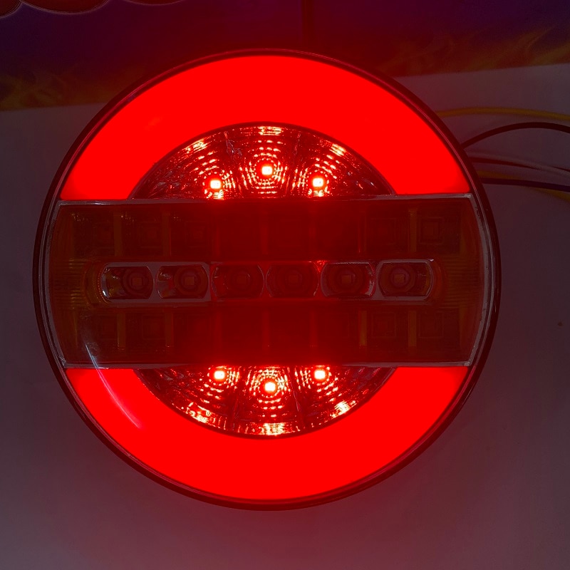 Set 2 stopuri spate BG106, 24V, 5 functii, semnalizare dinamica - eMAG.ro