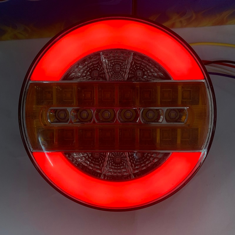 Set 2 stopuri spate BG106, 24V, 5 functii, semnalizare dinamica - eMAG.ro