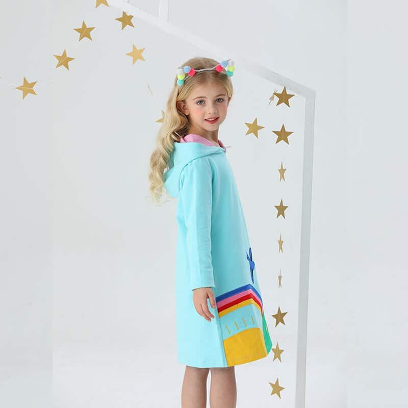 Rochita Fetite cu Gluga Curcubeu, Multicolor 3-4 ani, 95-108 cm - eMAG.ro