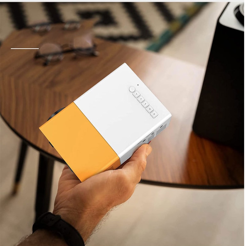 Mini Proiector copii portabil 1080 x1920 pixeli, Home Theater HDMI/USB ...