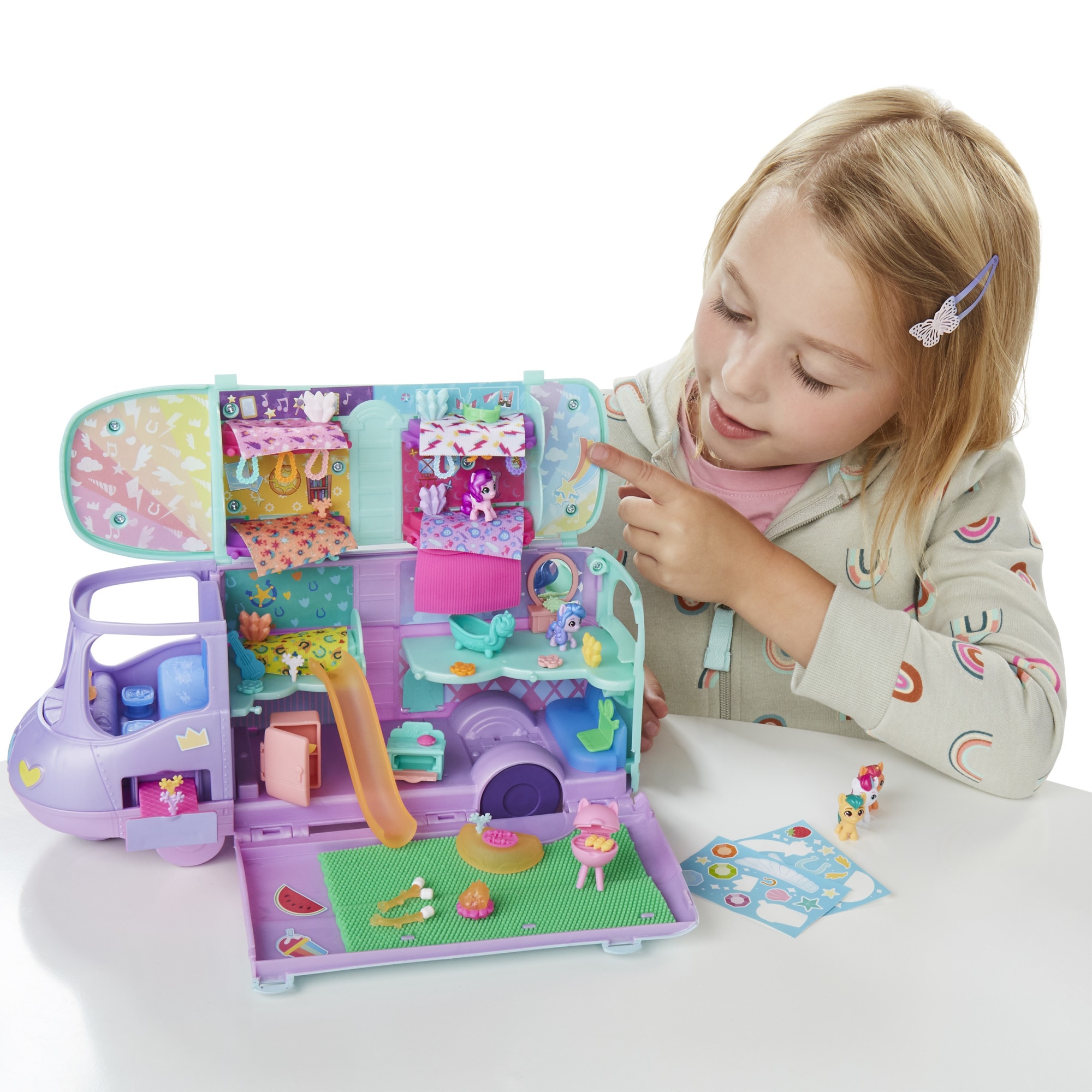 Комплект за игра My Little Pony Mini World Magic - Magic Van - eMAG.bg