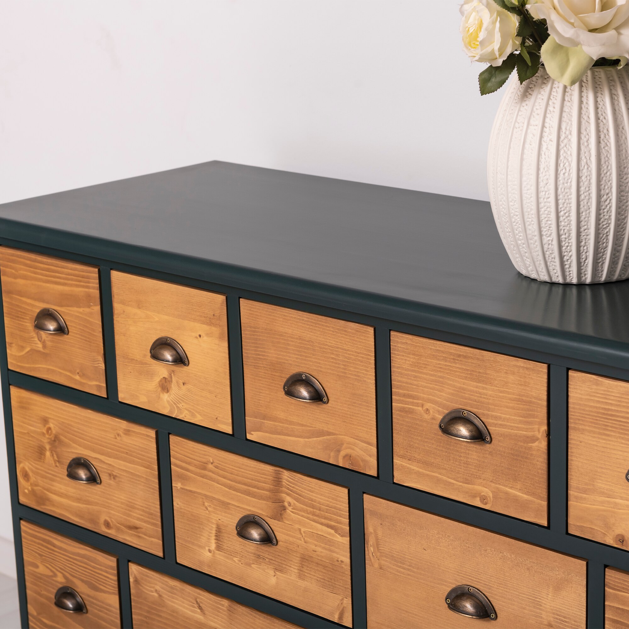 Comoda cu 19 sertare, culoare corp verde inchis, culoare sertare ...